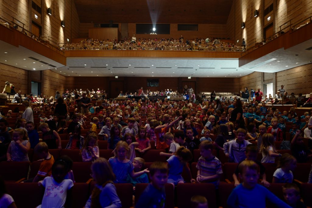 Performance Review: The Amazing Max « Weis Center for the Performing ...